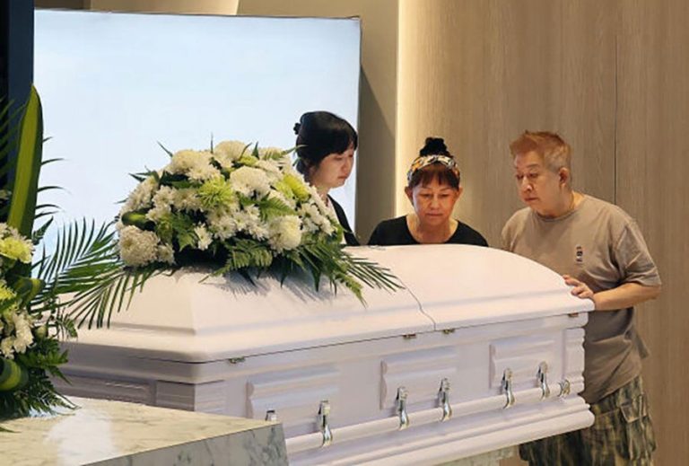 祈福到送别仅一天 辉哥痛失好女婿 | 红点网 RedDot News